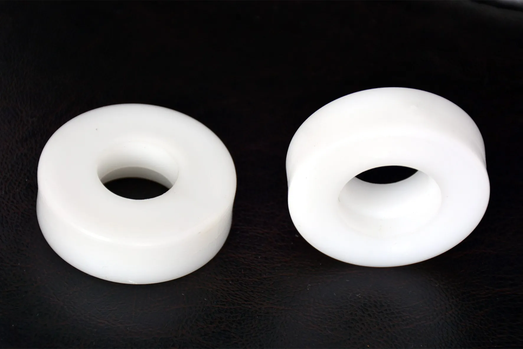 OPS PLASTİK - Delrin Plastic Wheel